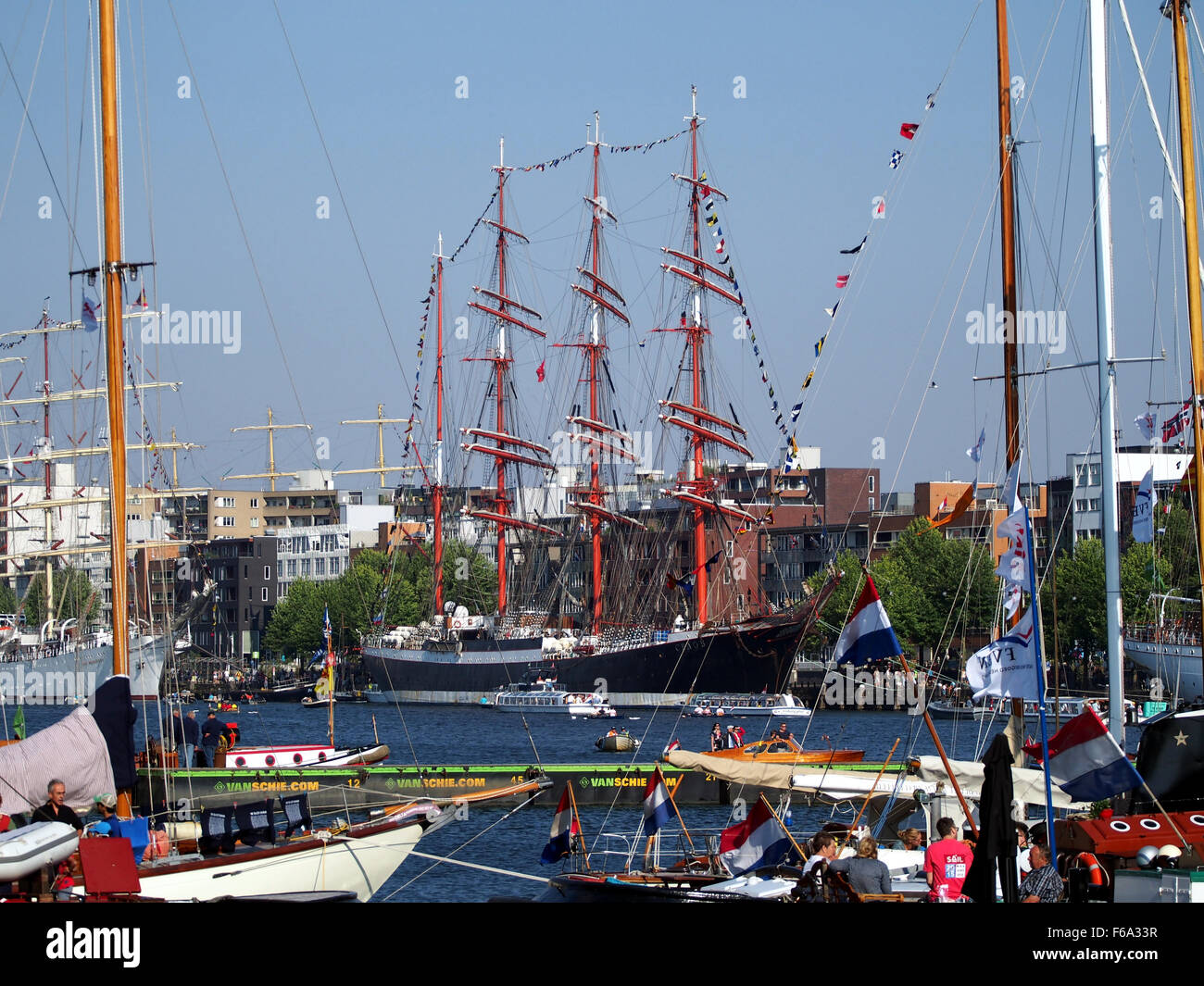 Sedov (ship, 1921), Port of Amsterdam, pic3 Stock Photo - Alamy