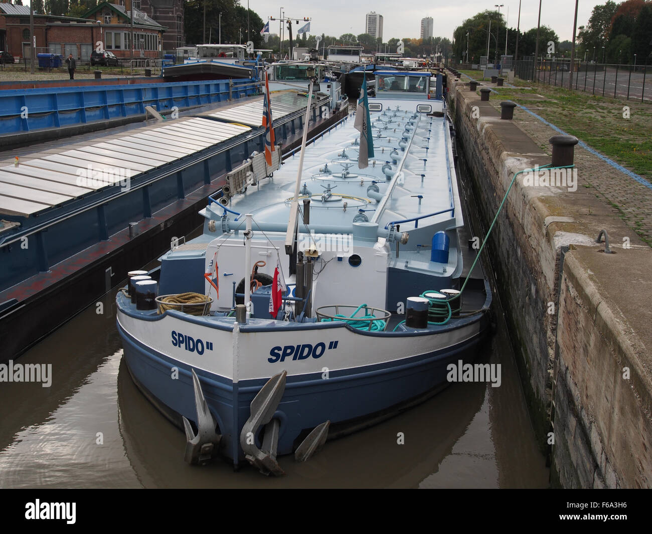 The Spido II is a ship built in 1924, identified by ENI 02307298 ...