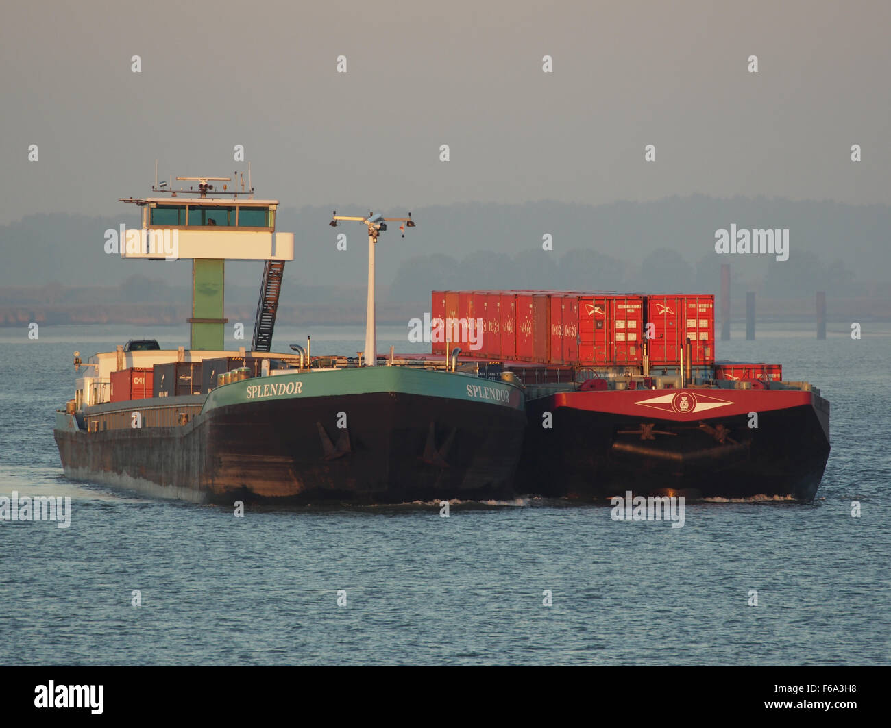 Splendor (ship, 1989), ENI 02319012, Port of ANtwerp pic1 Stock Photo ...