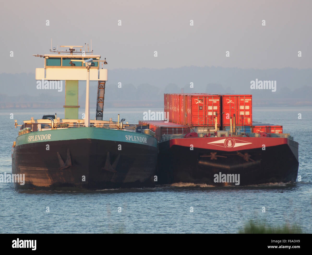 Splendor (ship, 1989), ENI 02319012, Port of ANtwerp pic2 Stock Photo ...