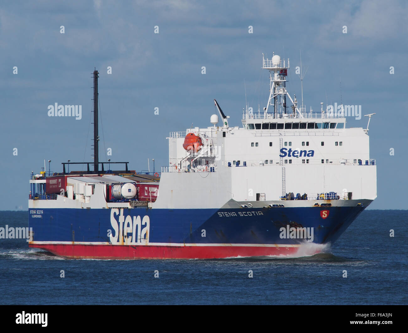 Stena containers hi-res stock photography and images - Alamy