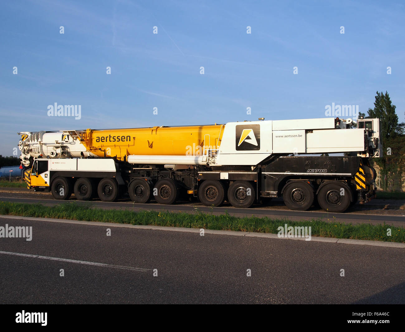 The Terex AC700 telescopic crane, owned by Aertssen, working at the ...