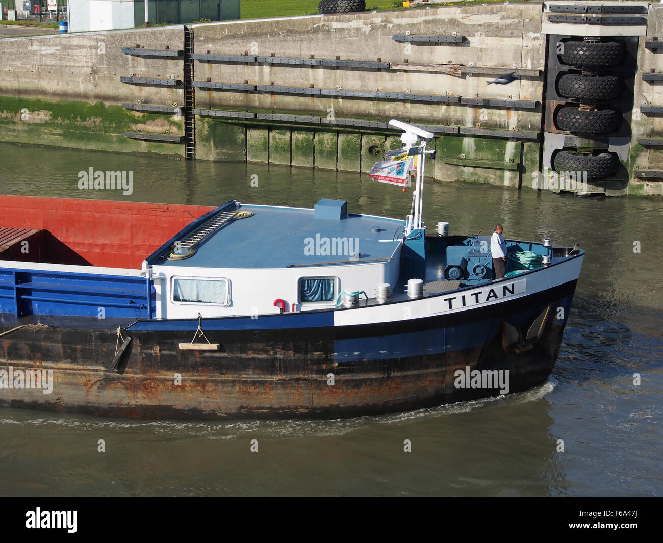 Titan container ship hi-res stock photography and images - Alamy