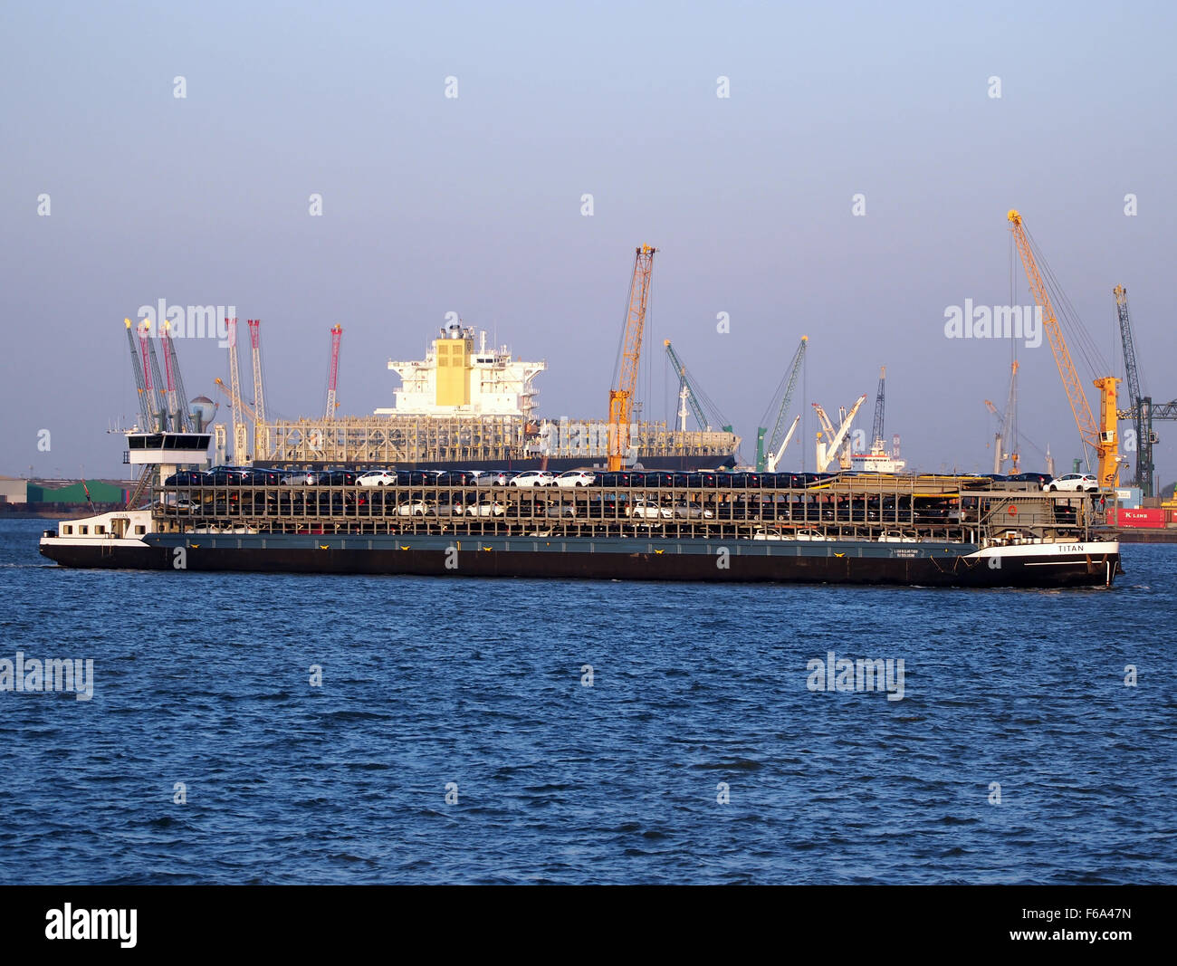 Titan container ship hi-res stock photography and images - Alamy