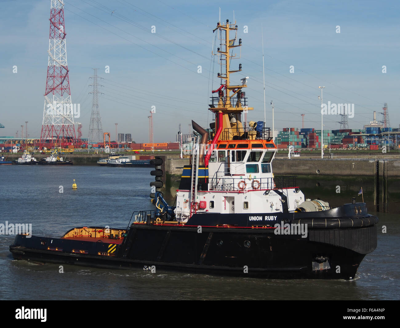 Union Ruby (tugboat, 2005), IMO 9314284, Port of Antwerp, pic4 Stock ...