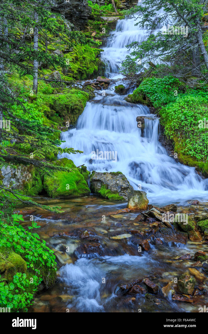 Beautiful snowy mountains in summer hi-res stock photography and images ...