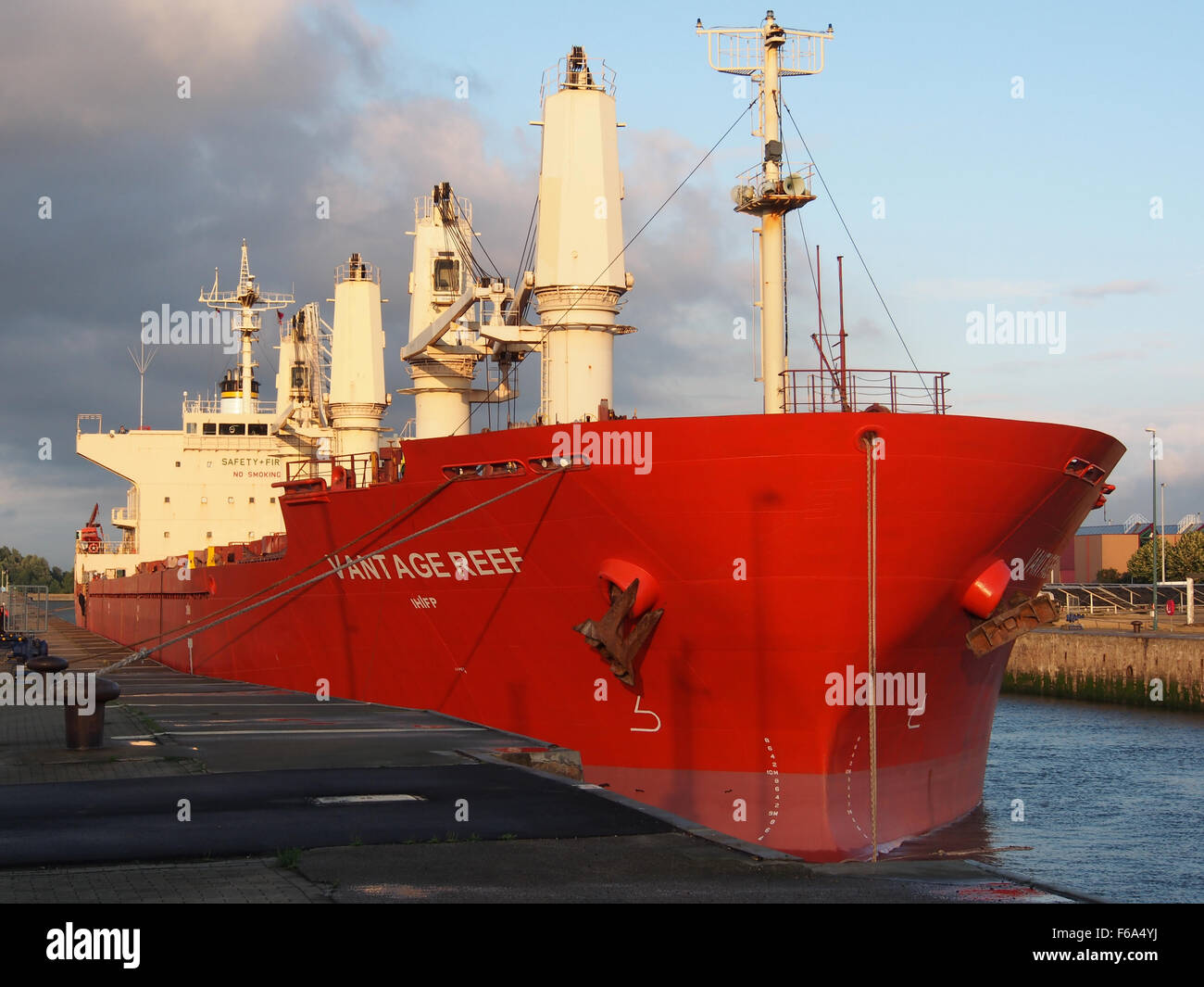 Vantage Reef, a container ship with IMO 9422495, is docked at Zandvlietsluis in the Port of ...