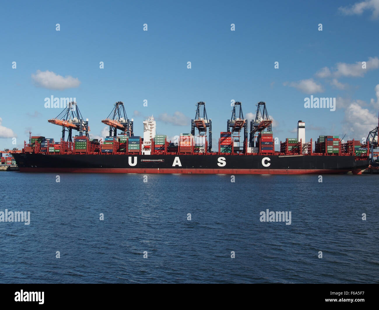 The Barzan is a container ship and oil tanker operating at the Port of ...