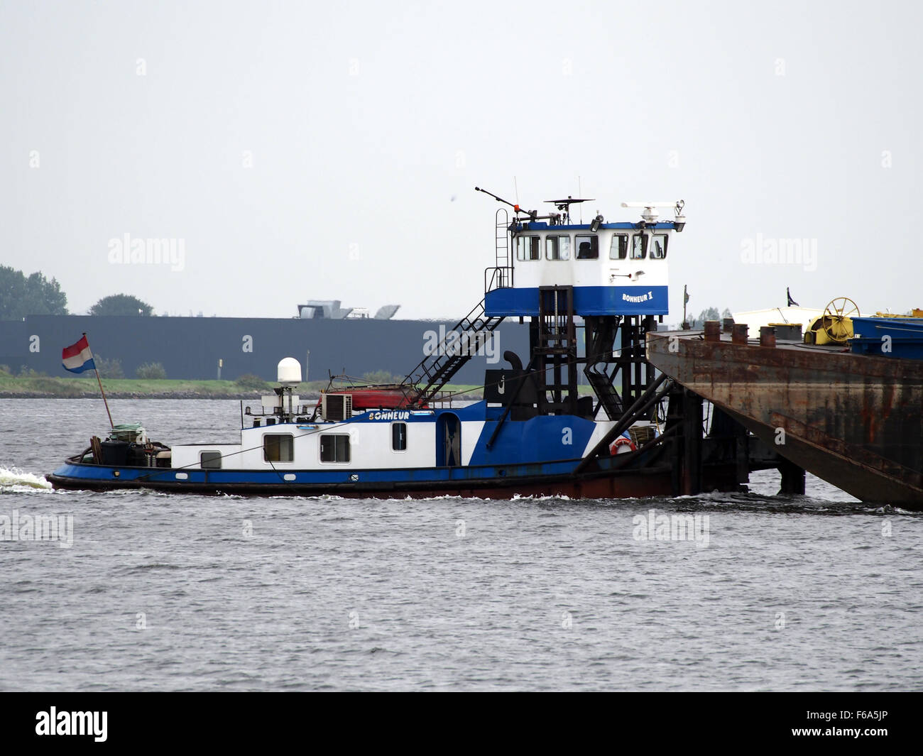 Bonheur II (ENI 02204188) operates in Afrikahaven, Port of Amsterdam ...