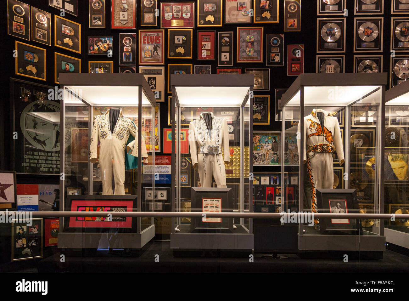 Interior of Elvis Presley's Graceland mansion, Memphis, Tennessee, USA ...