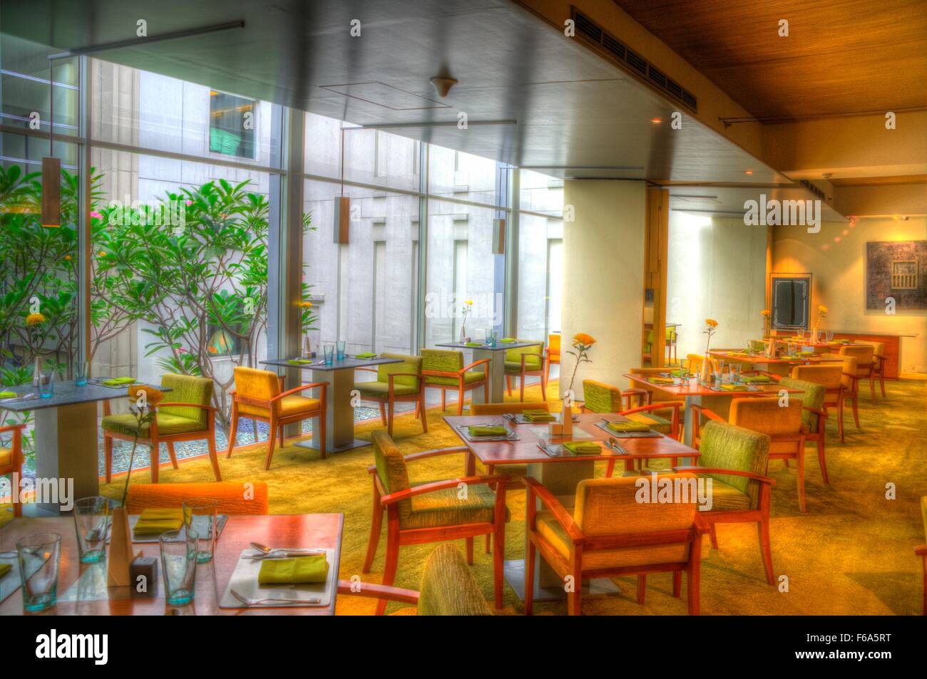 casual dining restaurant Stock Photo - Alamy