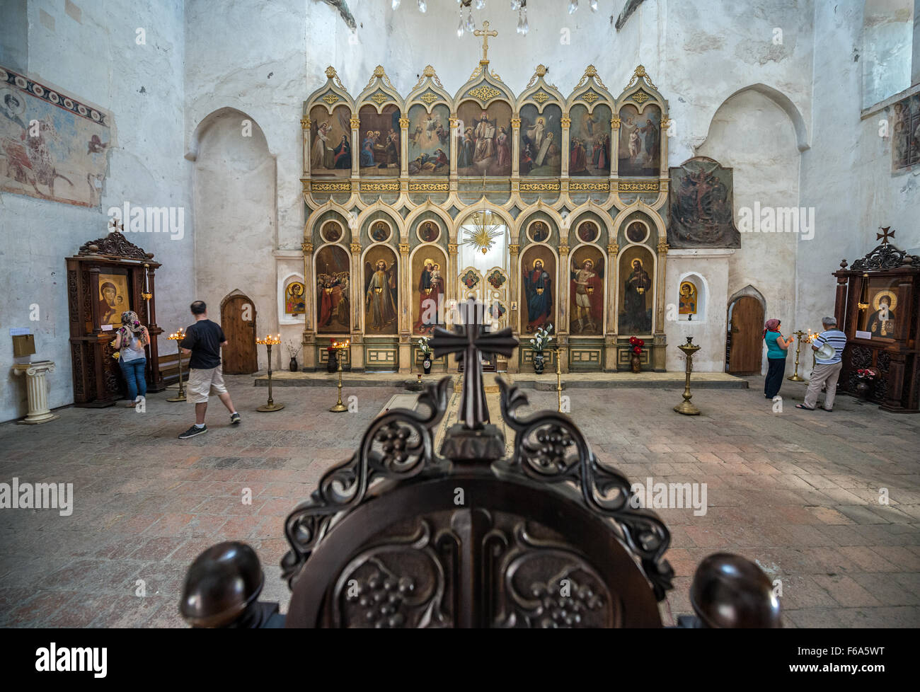 Iconostasis georgian church hi-res stock photography and images - Alamy