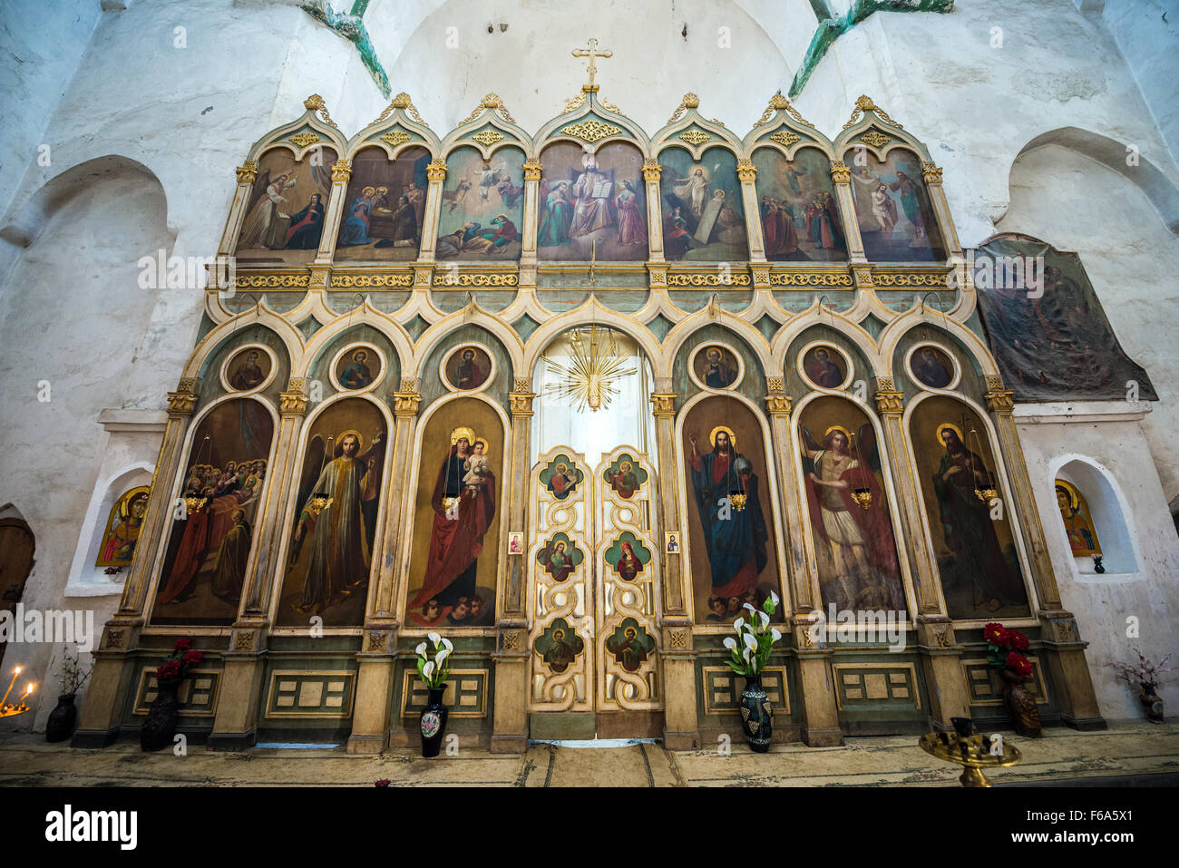 Iconostasis georgian church hi-res stock photography and images - Alamy