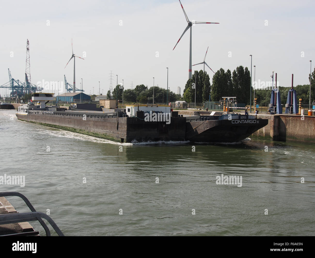 The container ships Contargo I and Contargo X, identified by their ENI ...