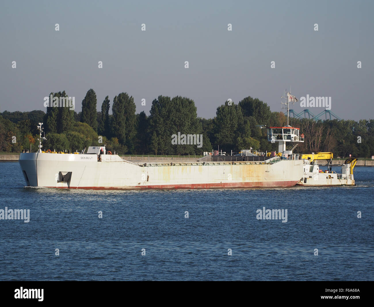 Bult tanker hi-res stock photography and images - Alamy