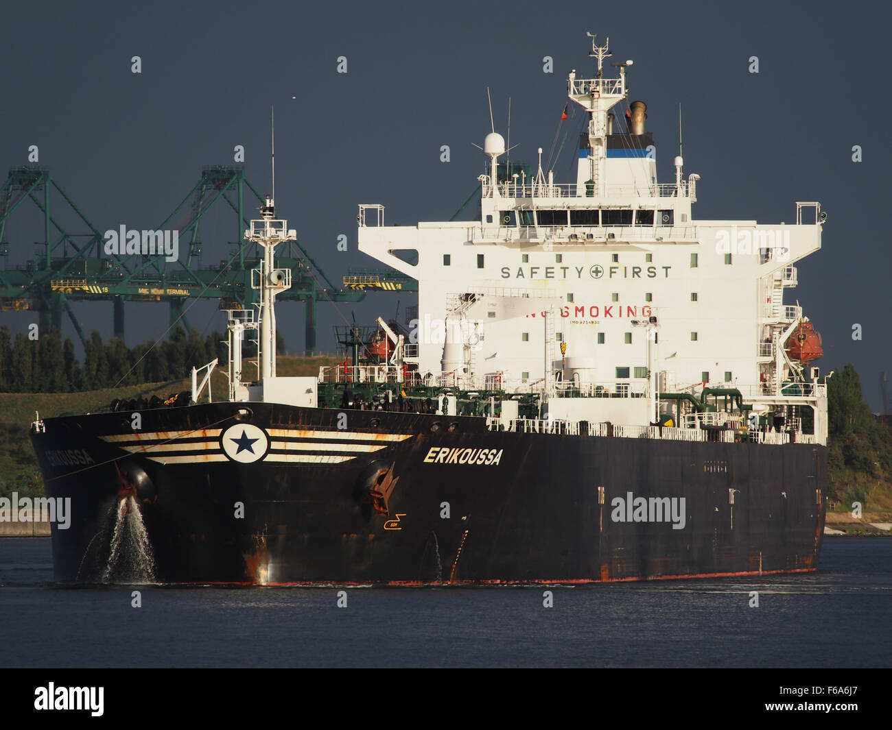 Erikoussa, IMO number 9254850, is a container ship and oil tanker ...
