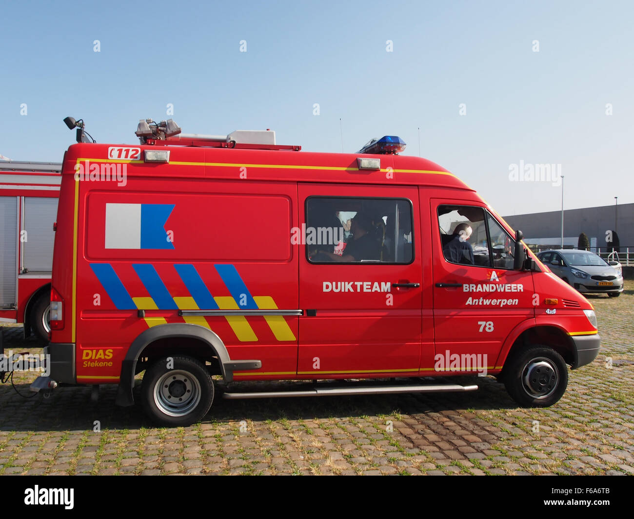 Fire engine Brandweer Antwerpen Duikteam, Unit A78 pic2 Stock Photo - Alamy