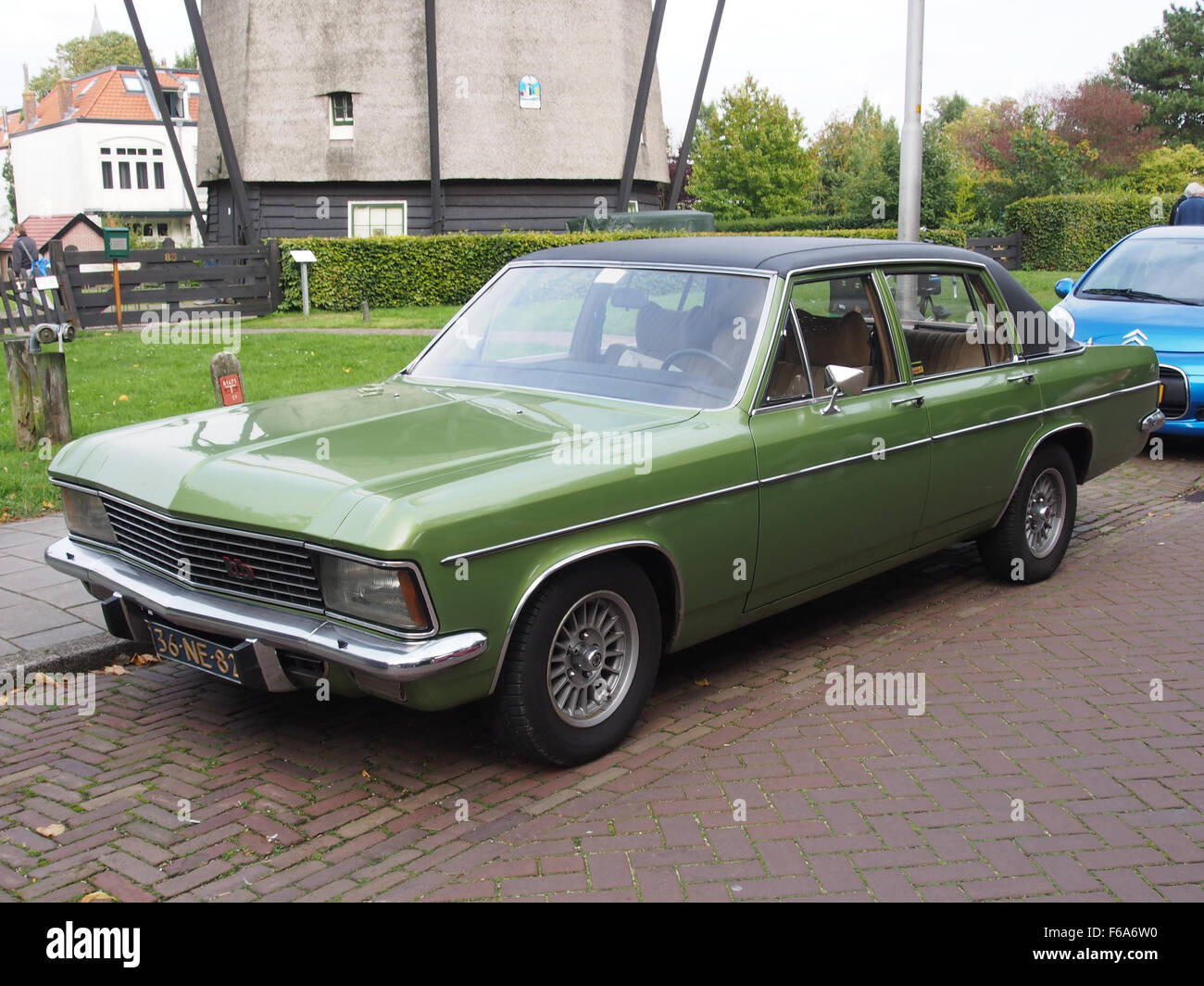 A 1970s OPEL Admiral 2.8S, captured in a historical photograph ...
