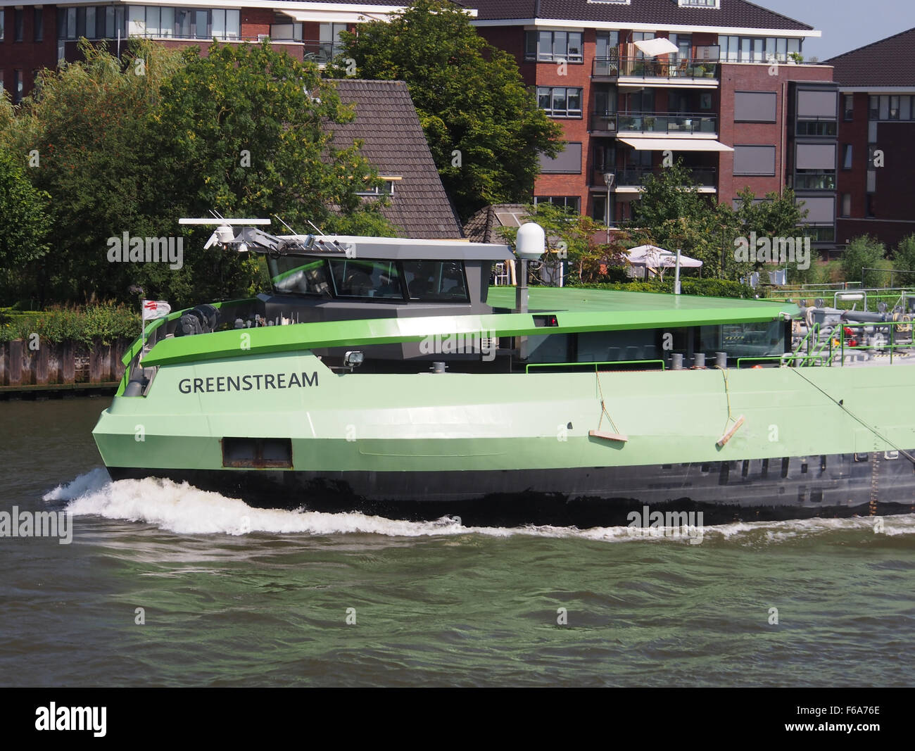 The Greenstream (ENI 02335315) is a container ship operating in the ...