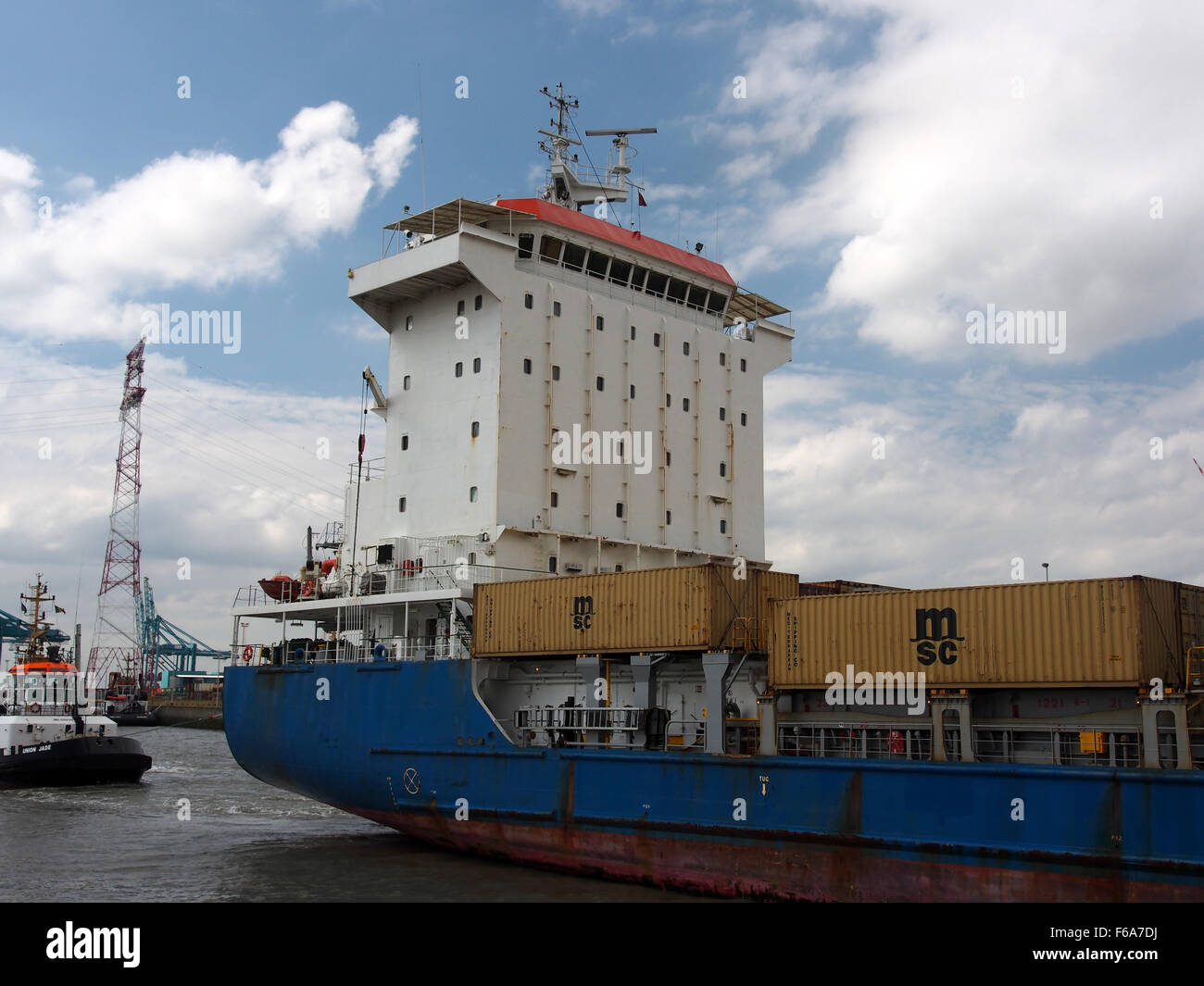 The *HANSE COURAGE* is an IMO 9318773 container ship, also serving as ...