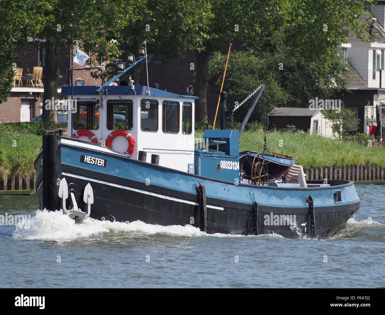 Hester -ENI 08023124, Amsterdam-Rijn kanaal, pic1 Stock Photo - Alamy