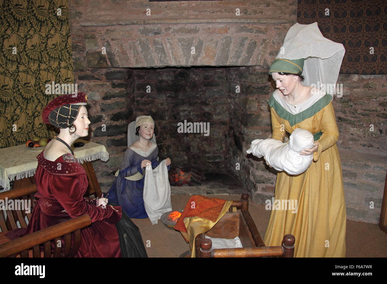 Castle penfro hi-res stock photography and images - Alamy