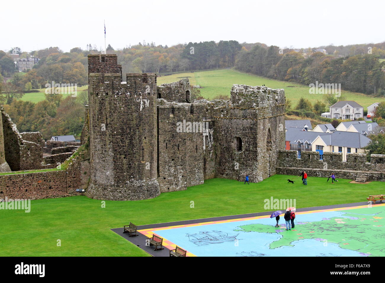 Dungeon Tower and Garderobe Turrets, Pembroke Castle, Pembrokeshire ...
