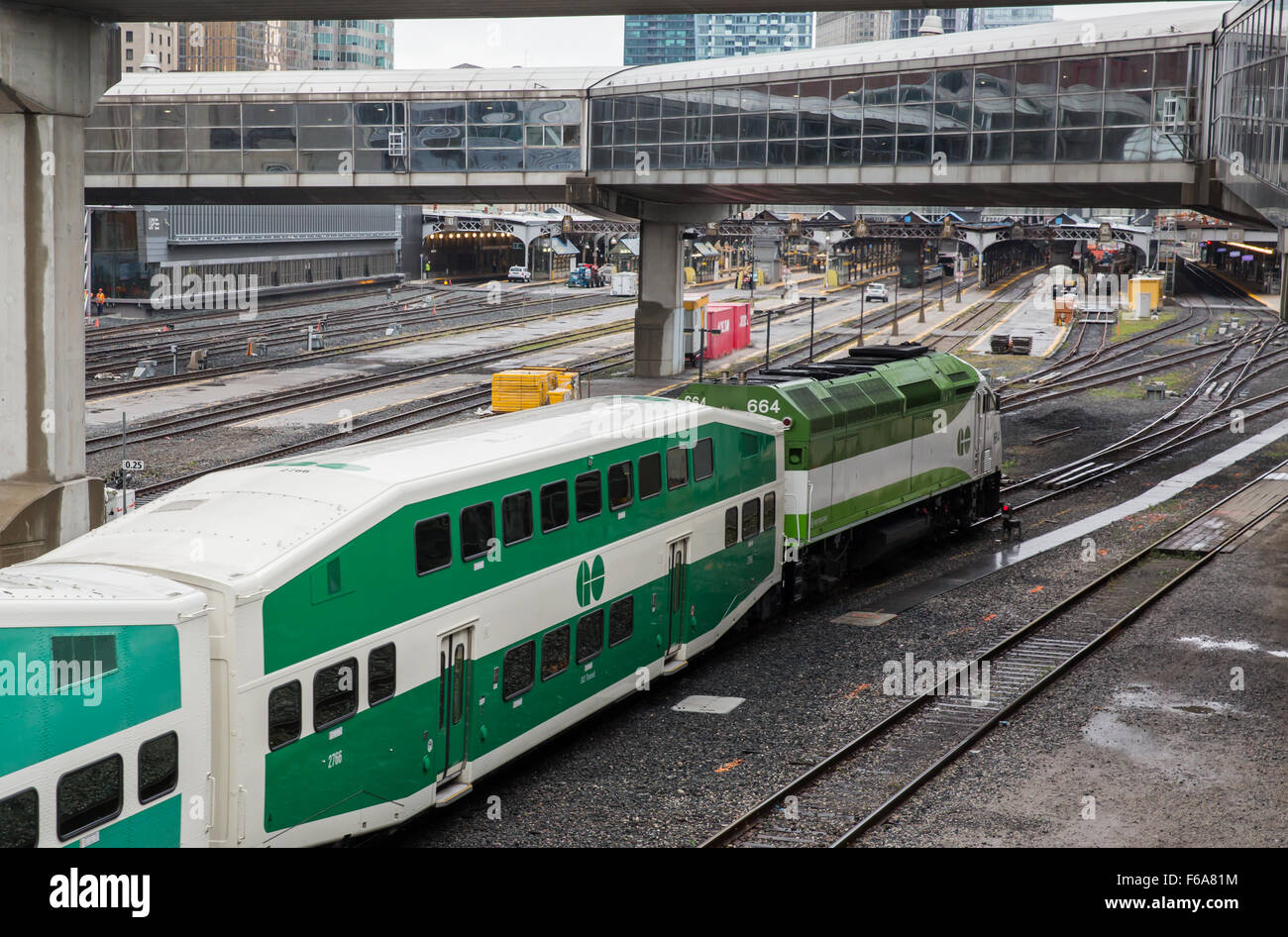 Toronto union station hi-res stock photography and images - Alamy