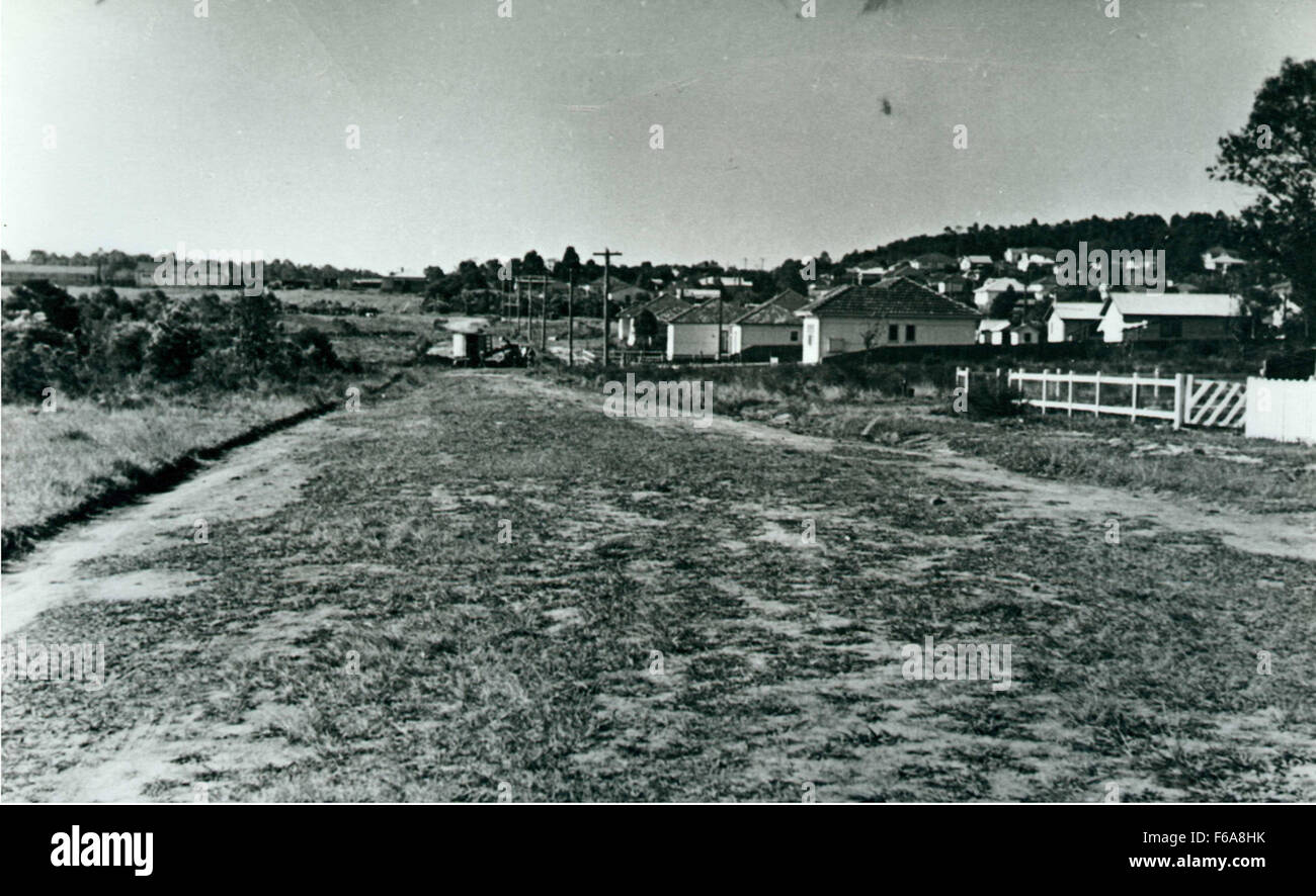 1950s suburbs hi-res stock photography and images - Alamy