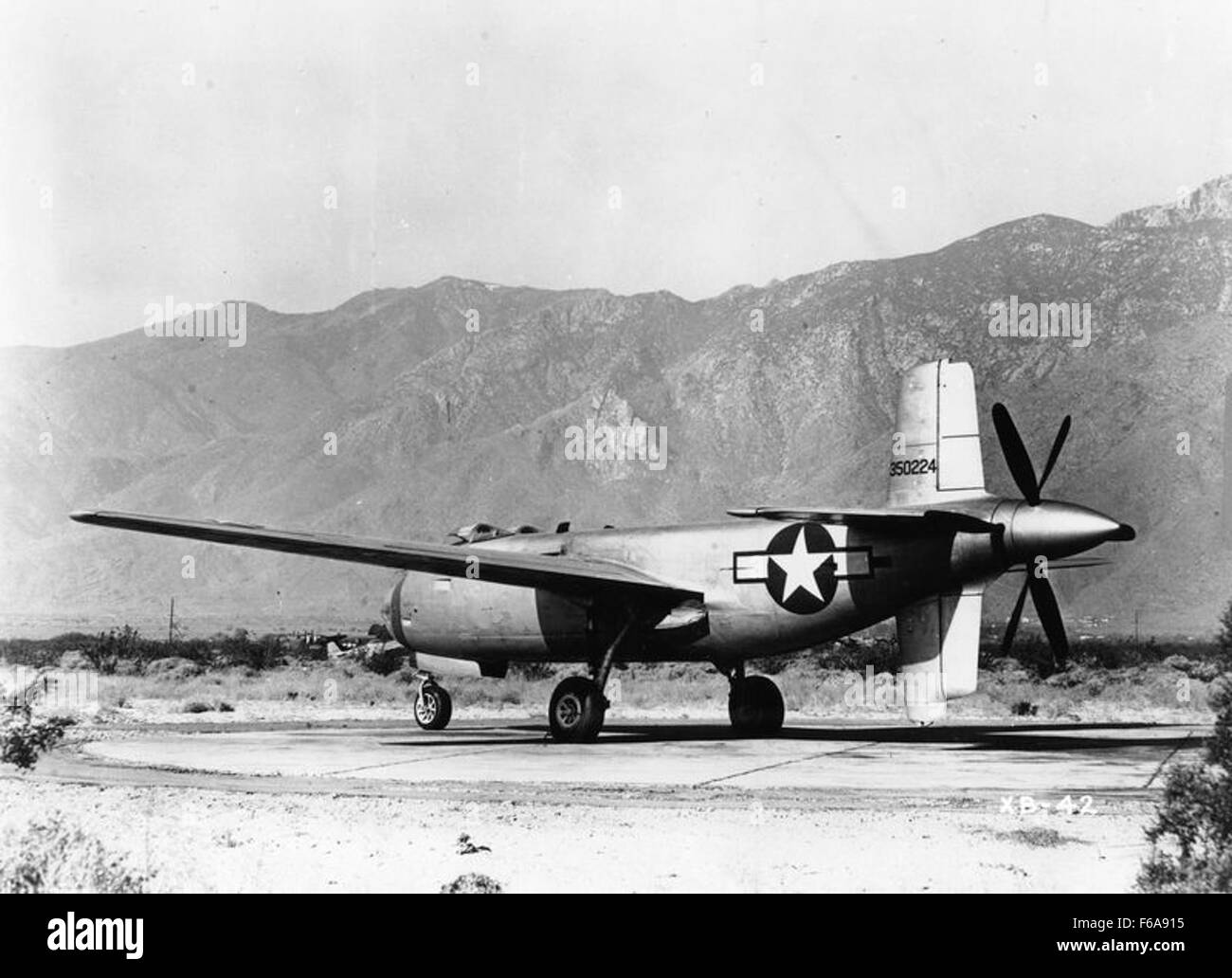 Douglas xb 42 mixmaster hi-res stock photography and images - Alamy