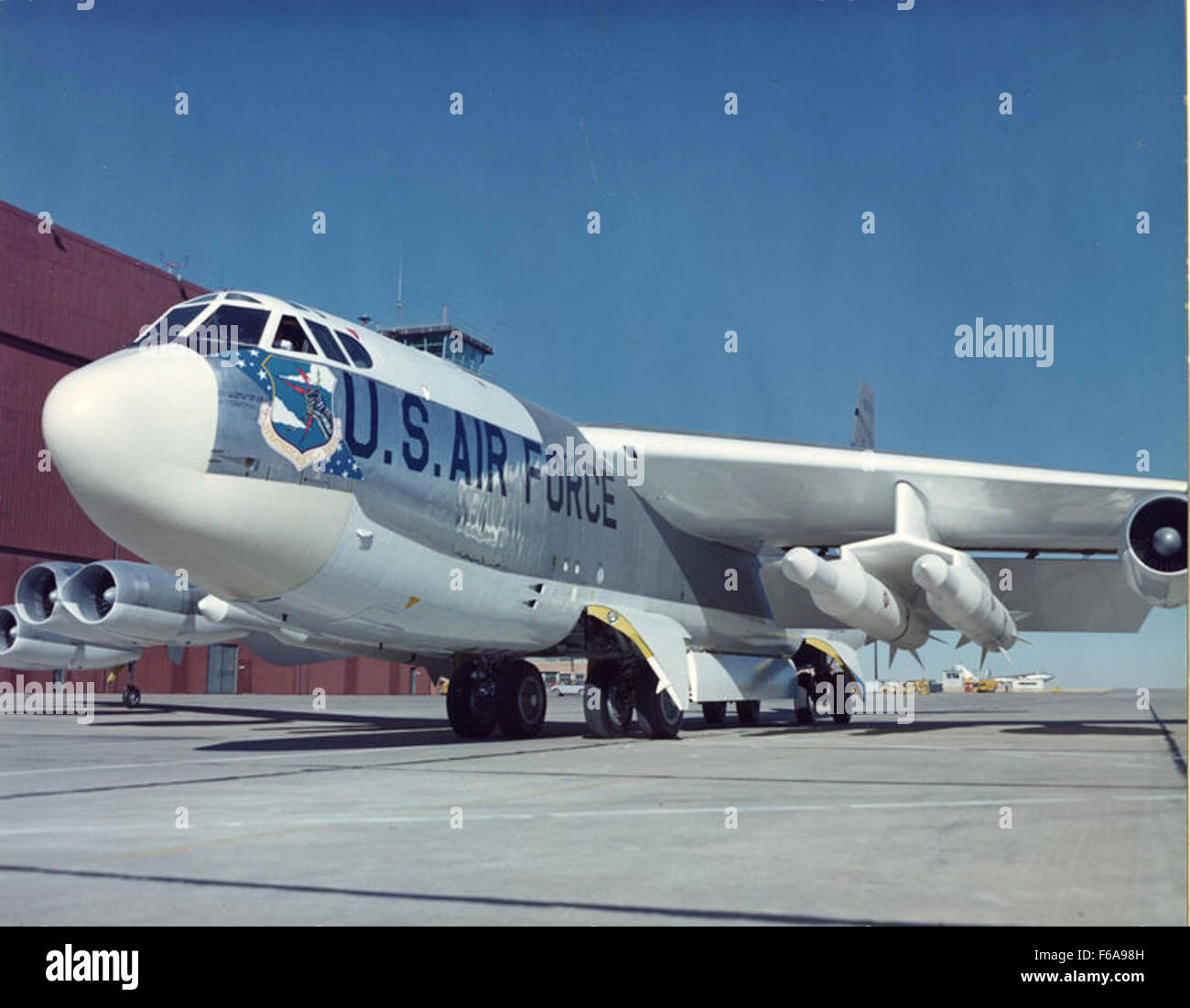 B-52H Stratofortress carrying Skybolt missiles, showcasing the aircraft ...