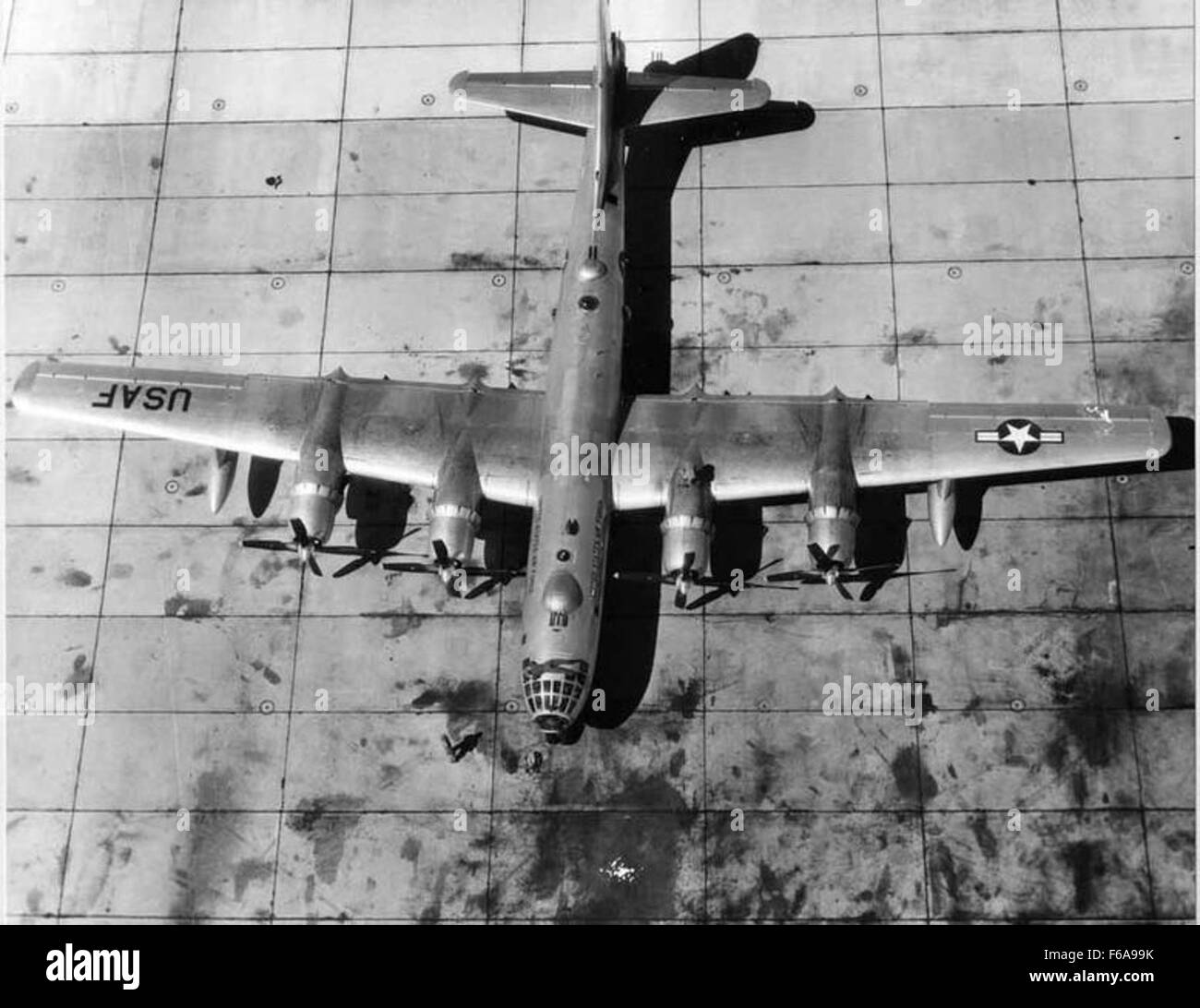 Top view of a B-50 bomber in flight. The B-50 was an upgraded version ...