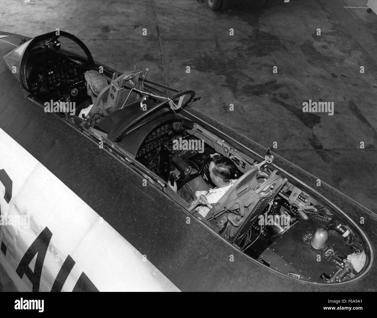 The cockpit of the B-47 Stratojet, a U.S. Air Force bomber used during ...