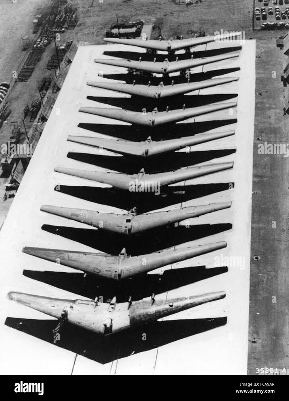 Yb 49 flying wing hi-res stock photography and images - Alamy