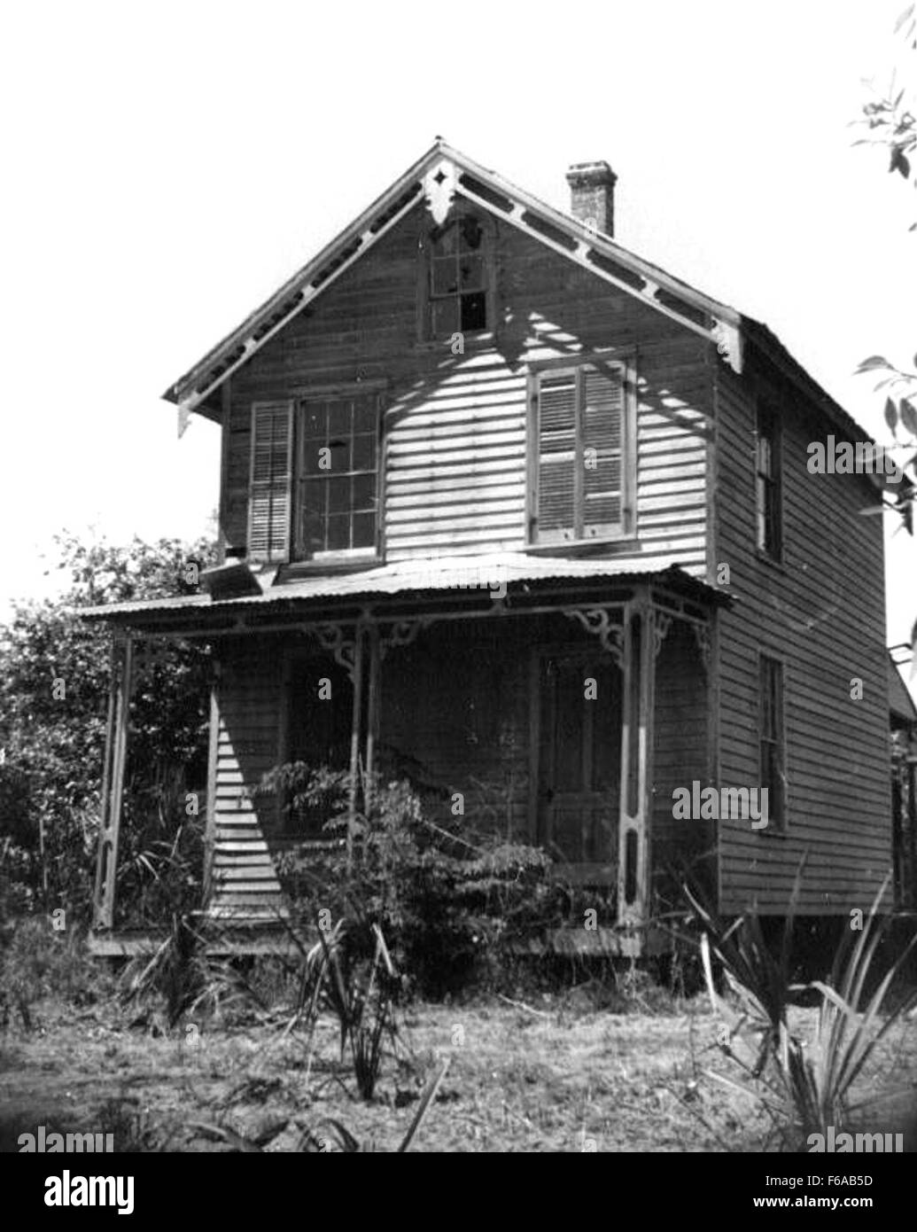 A house on Drayton Island, located in the St. Johns River, Florida. The ...