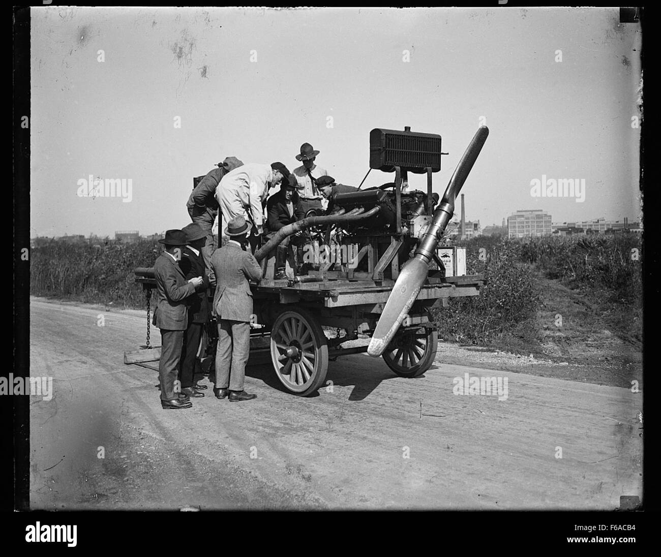 A Paragon adjustable and reversible aircraft propeller, created by ...