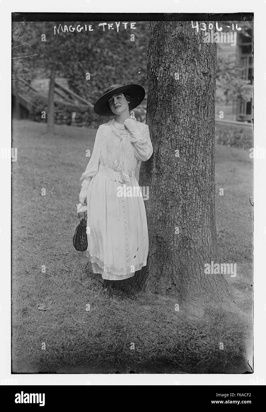 Maggie teyte hi-res stock photography and images - Alamy