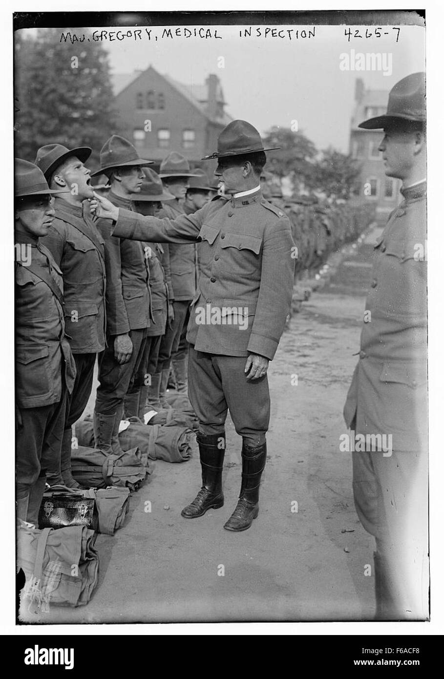 Army medical examination Black and White Stock Photos & Images - Alamy