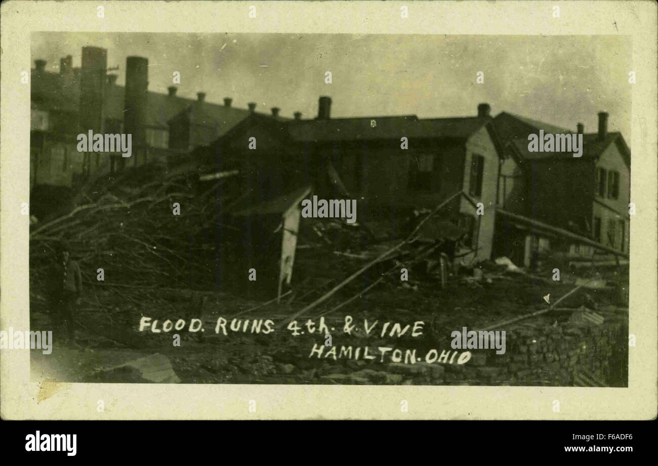 A postcard depicting the flood damage at 4th and Vine in Hamilton, Ohio ...
