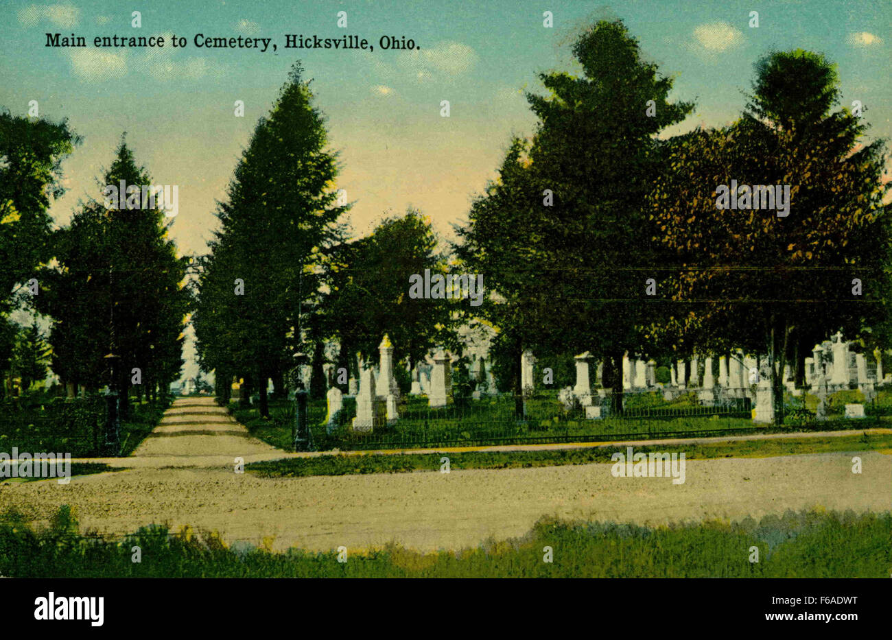 Main cemeteries hi-res stock photography and images - Alamy