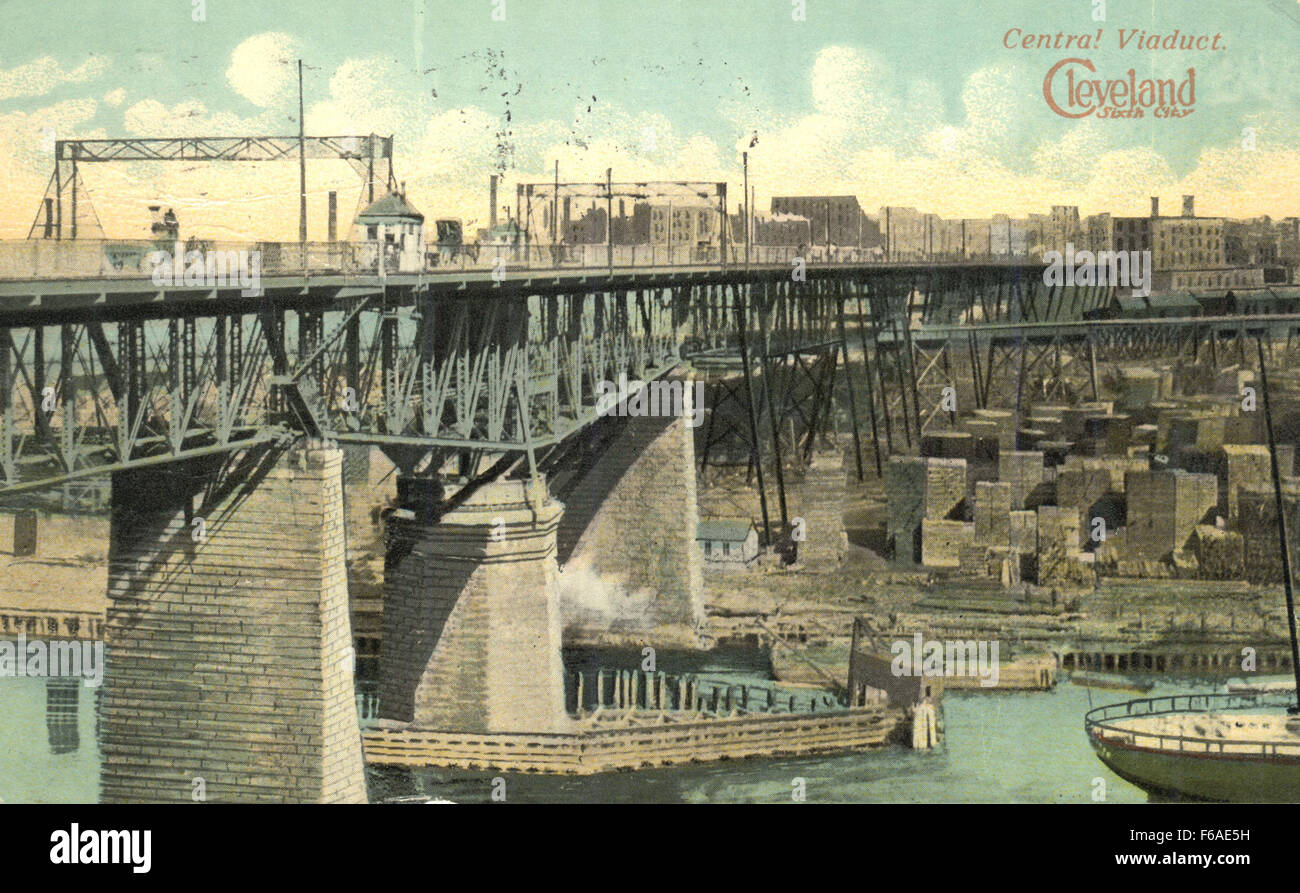 Cleveland ohio historic bridge infrastructure hi-res stock photography ...