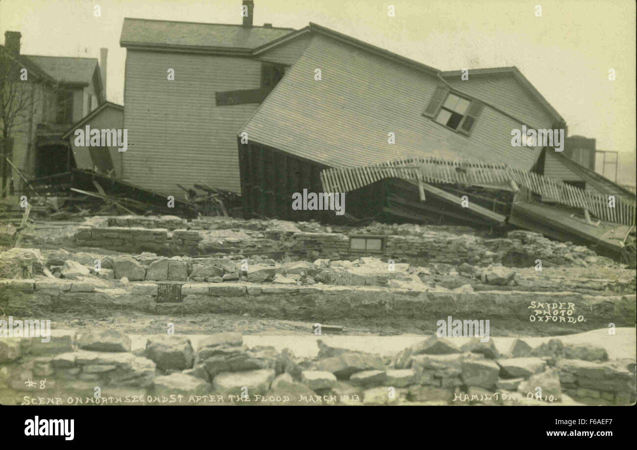 Photograph depicting flood damage on North Second Street in Hamilton ...