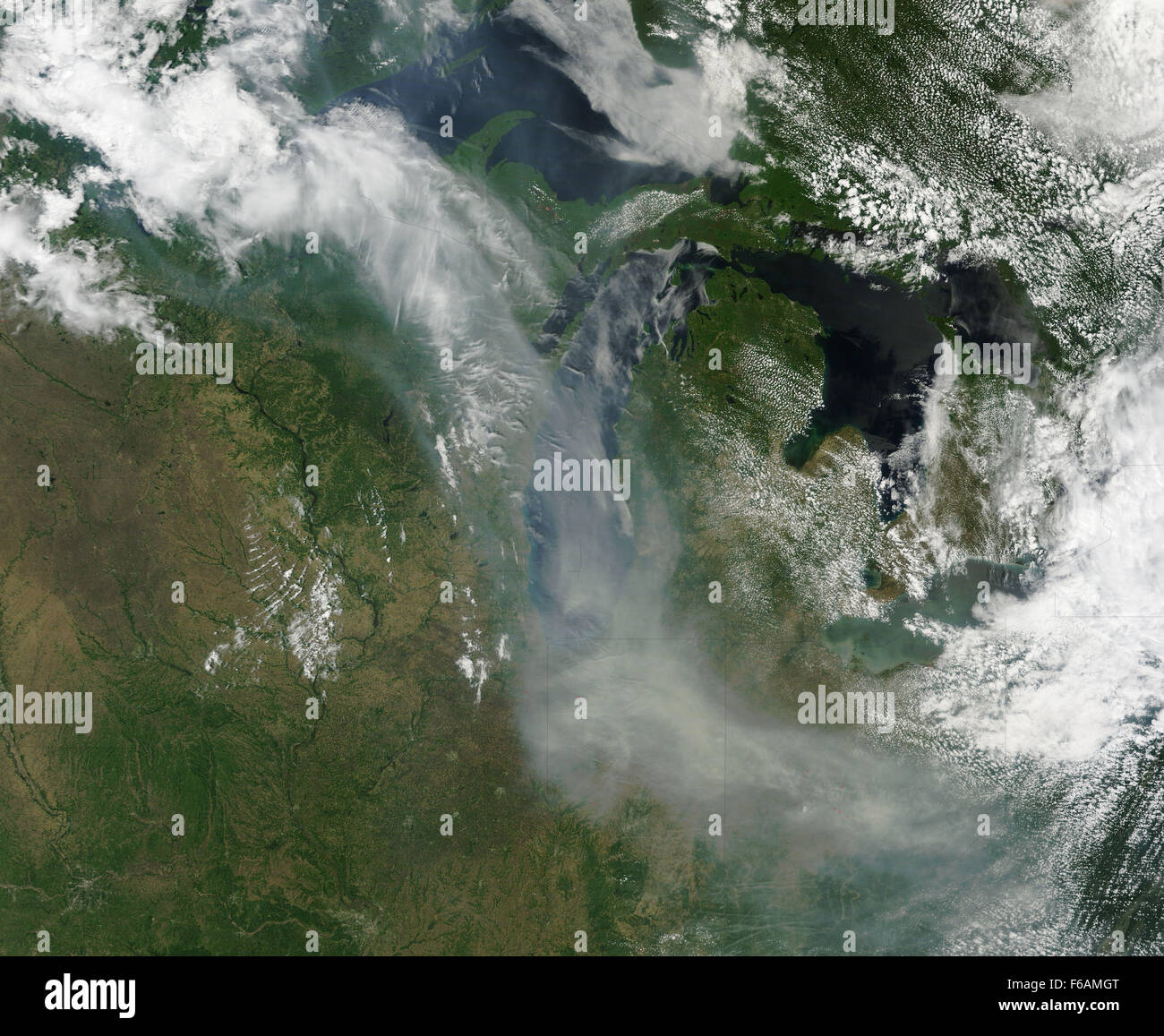 Smoke from Canadian wildfires drifts southward, impacting air quality ...