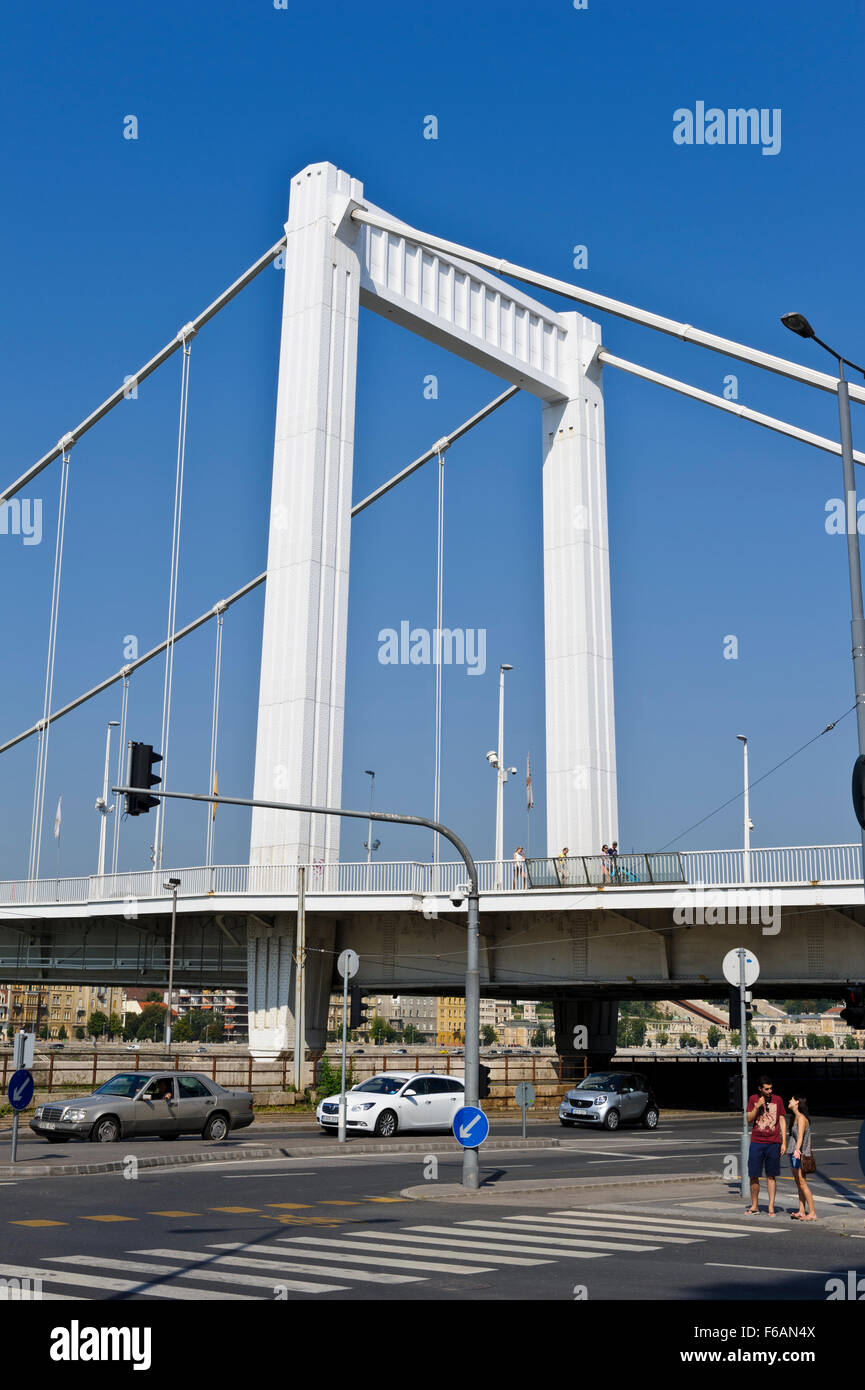 The modern suspension Elizabeth bridge, Budapest, Hungary Stock Photo ...