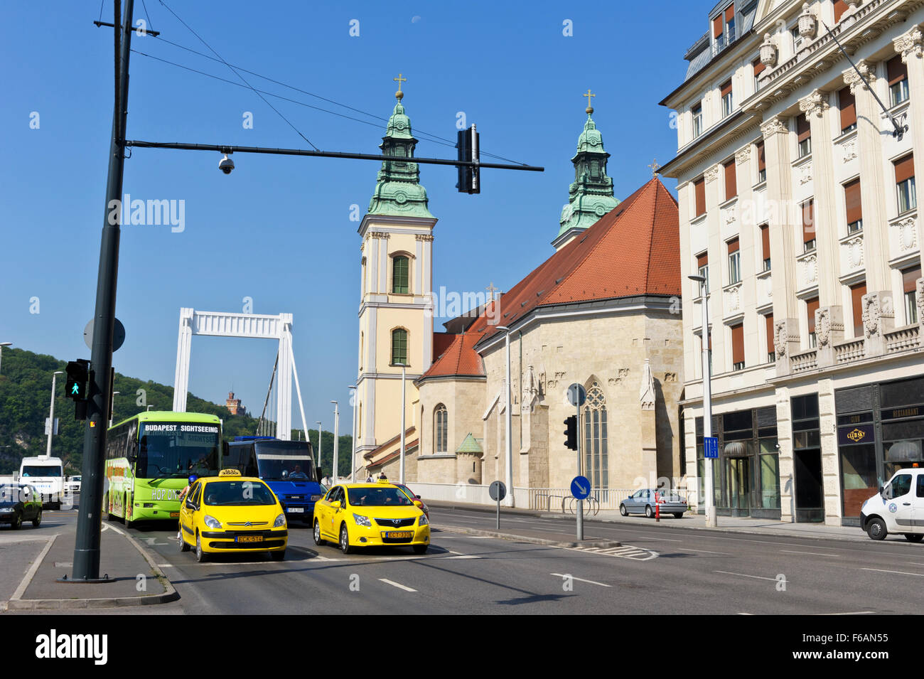 Elizabeth bridge budapest hi-res stock photography and images - Alamy