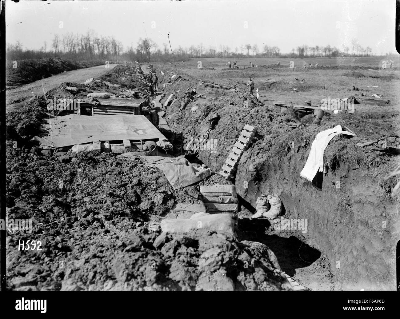 This photograph shows New Zealand soldiers in the support line during ...