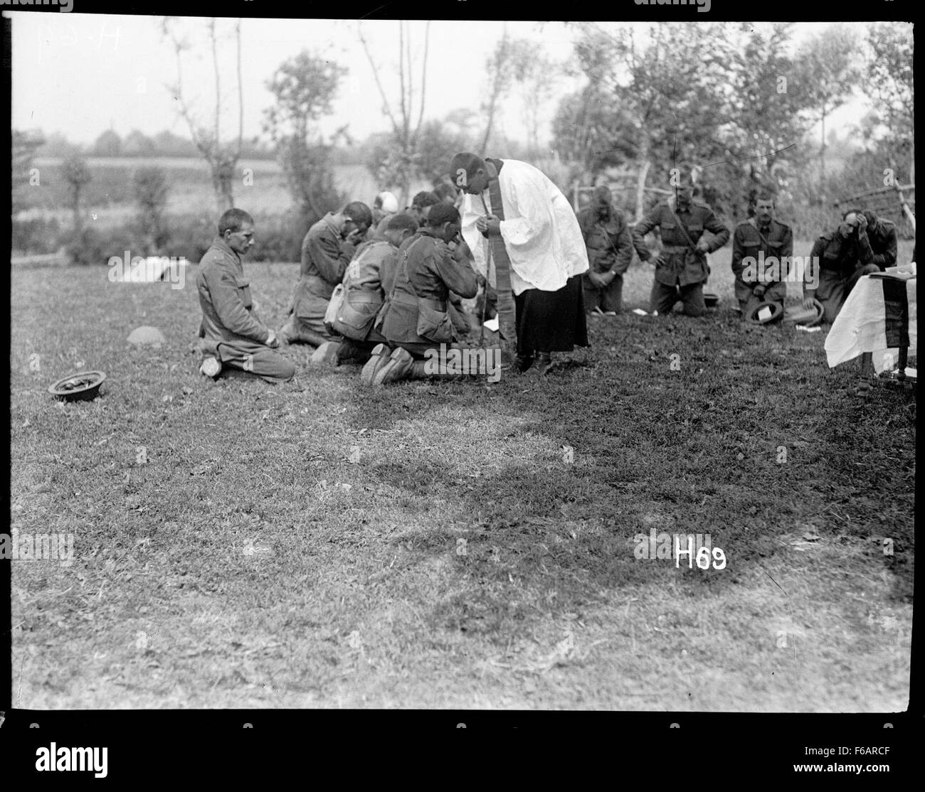 Battle scene messines hi-res stock photography and images - Alamy