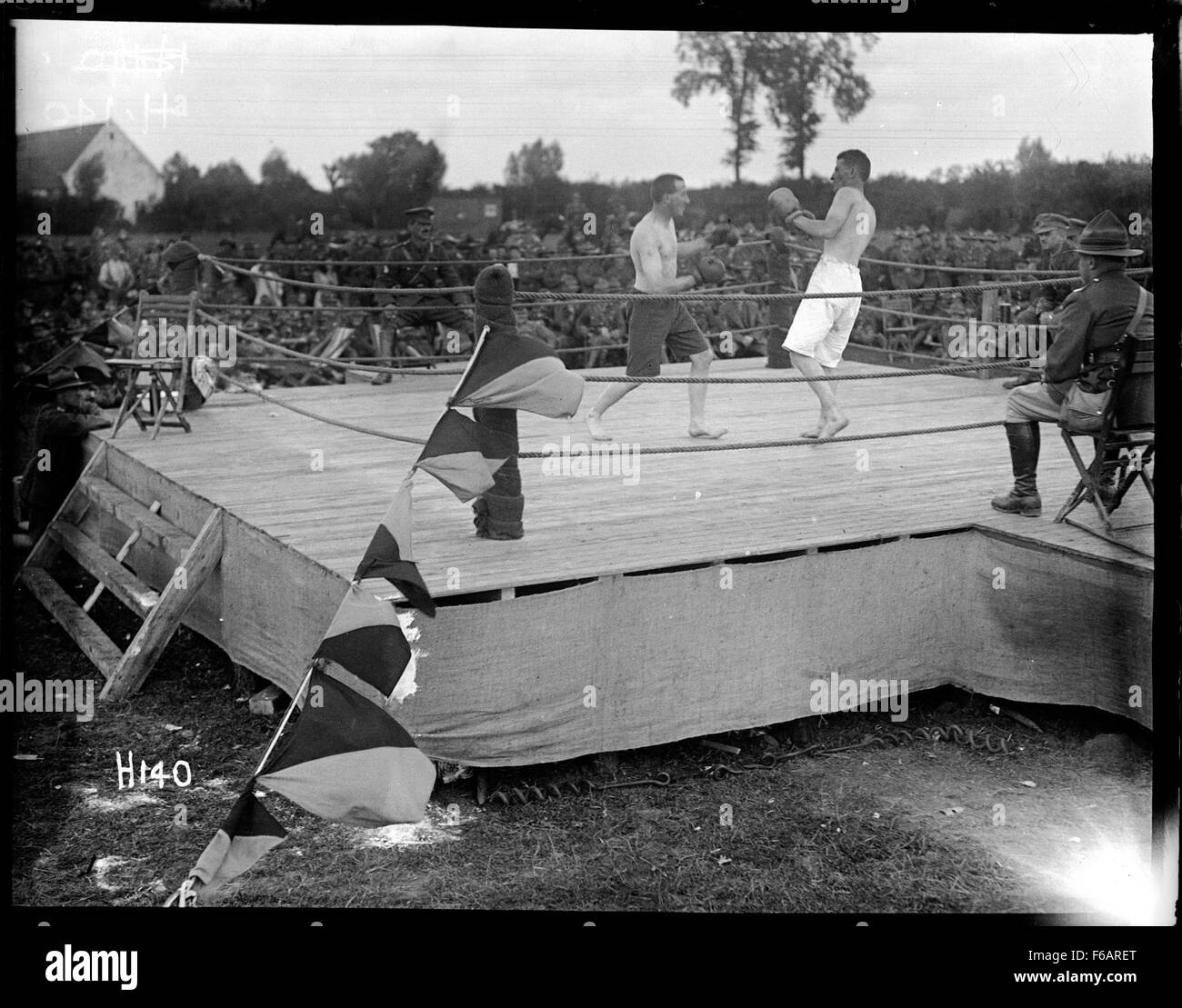 Physical fitness in the military hi-res stock photography and images ...