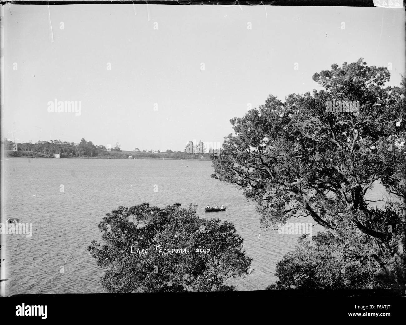 Lake Takapuna High Resolution Stock Photography and Images - Alamy