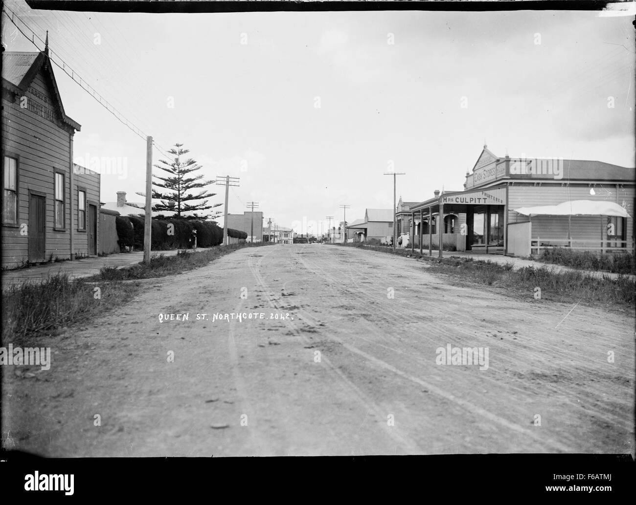 View of Queen Street, Northcote, Auckland Stock Photo - Alamy